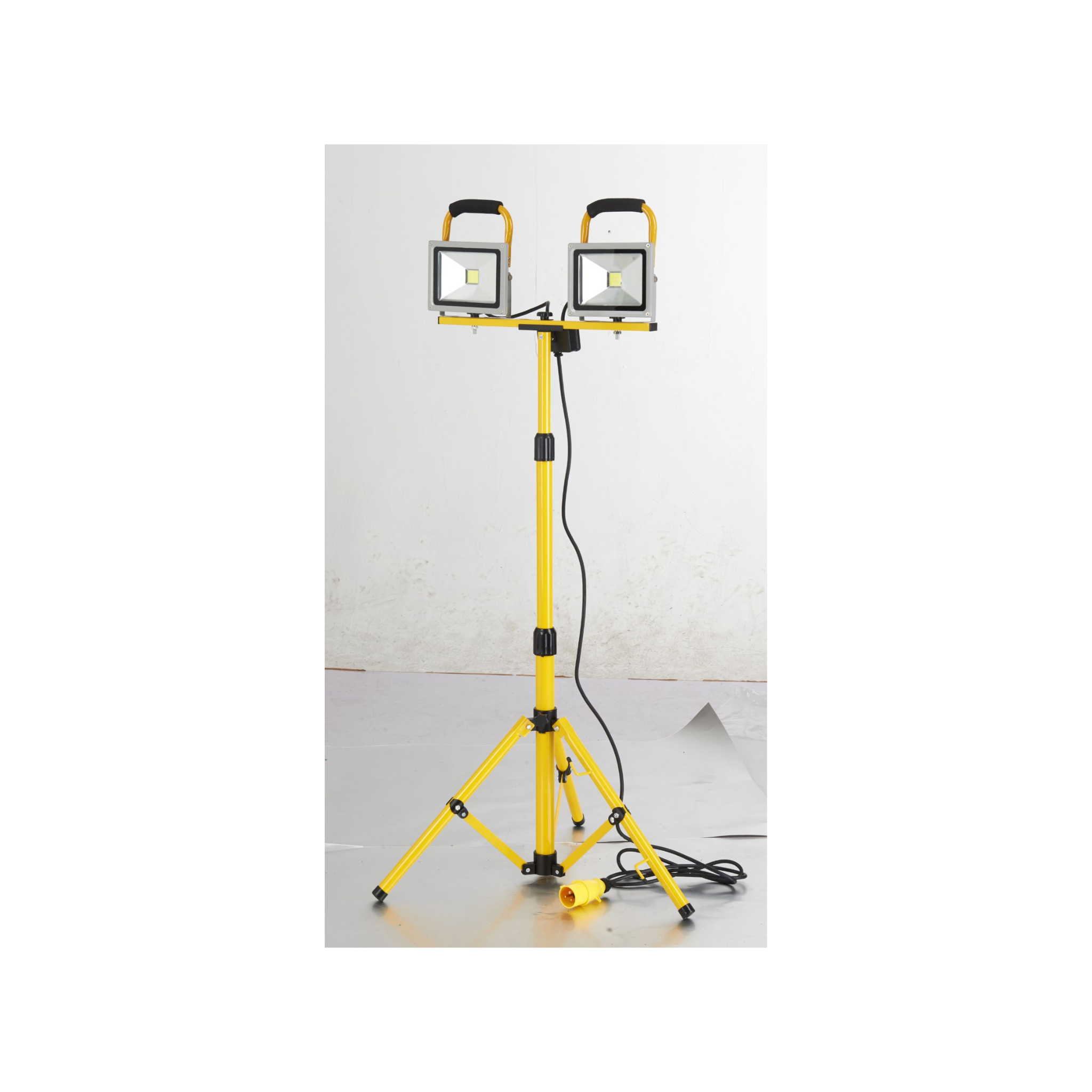 LED 20 WATT TELESCOPIC DOUBLE 110V LIGHT – Dynamite Hardware